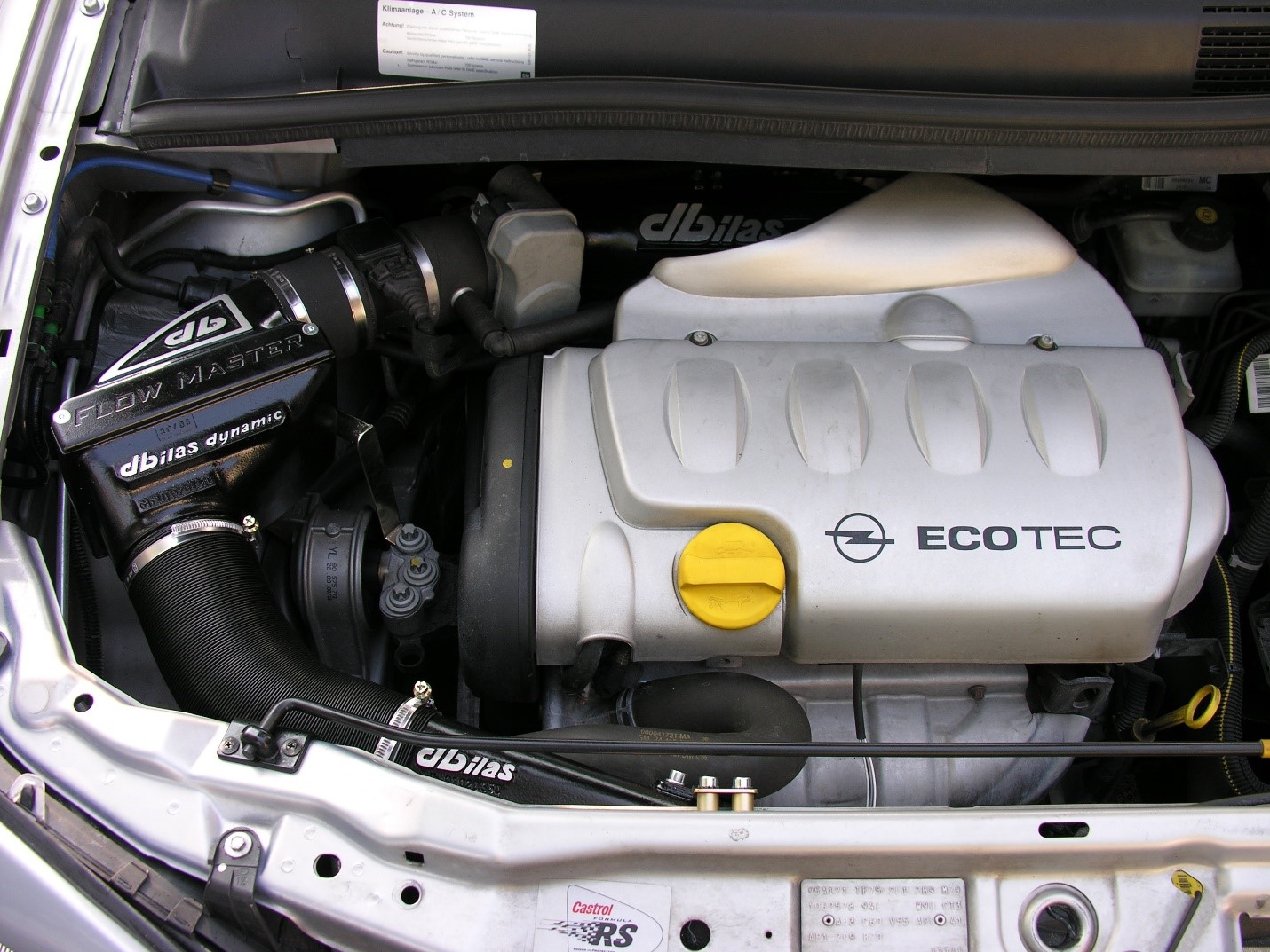 Motor Opel X18XE1 1.8: ficha tecnica, problemas y tuning