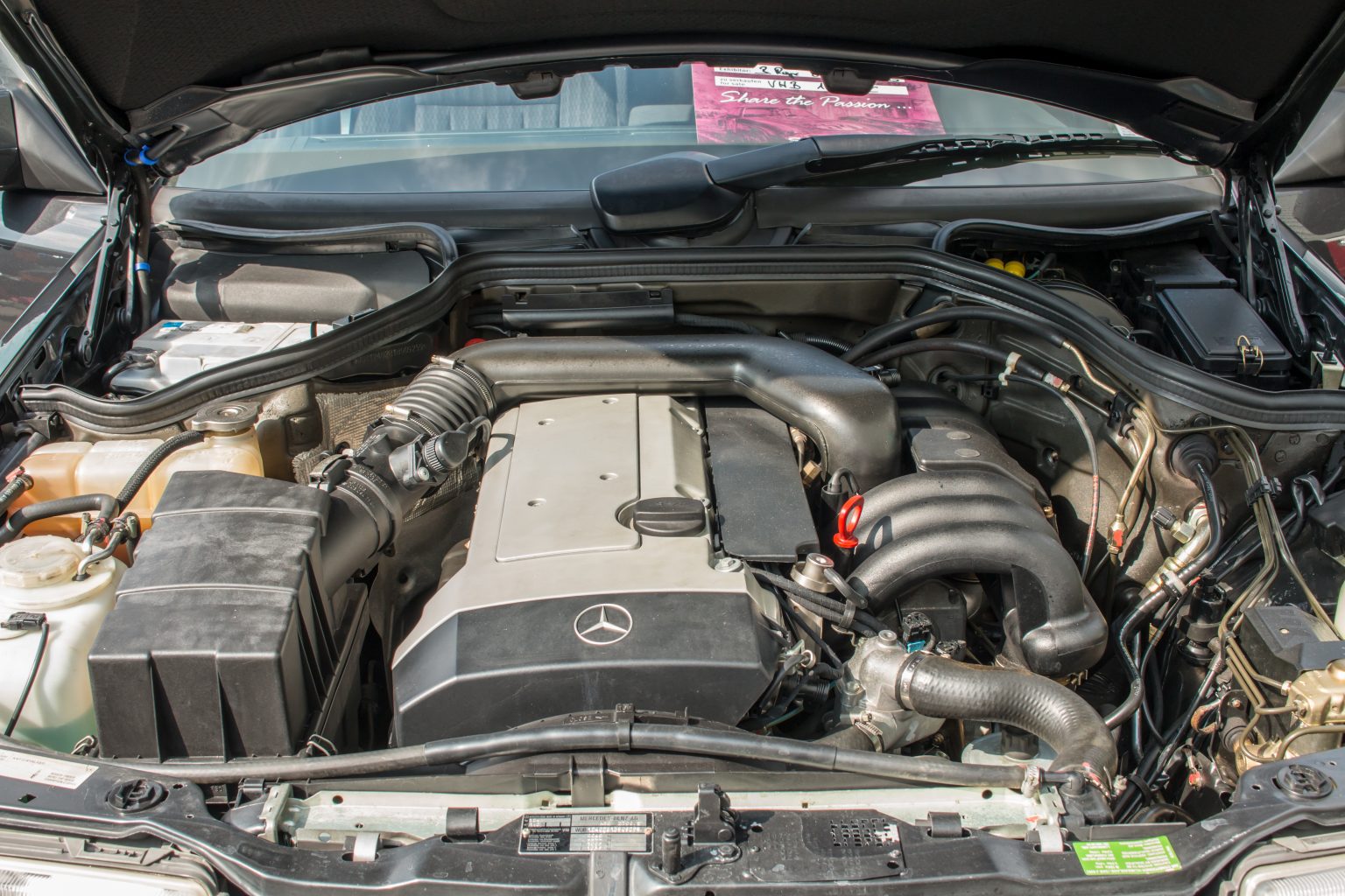 Motor Mercedes-Benz M104 E28 2.8: ficha tecnica, problemas y tuning