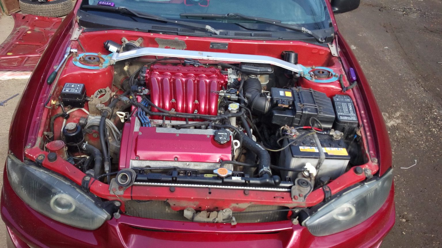Motor Mitsubishi 6A12 2.0 V6: ficha tecnica, problemas y tuning